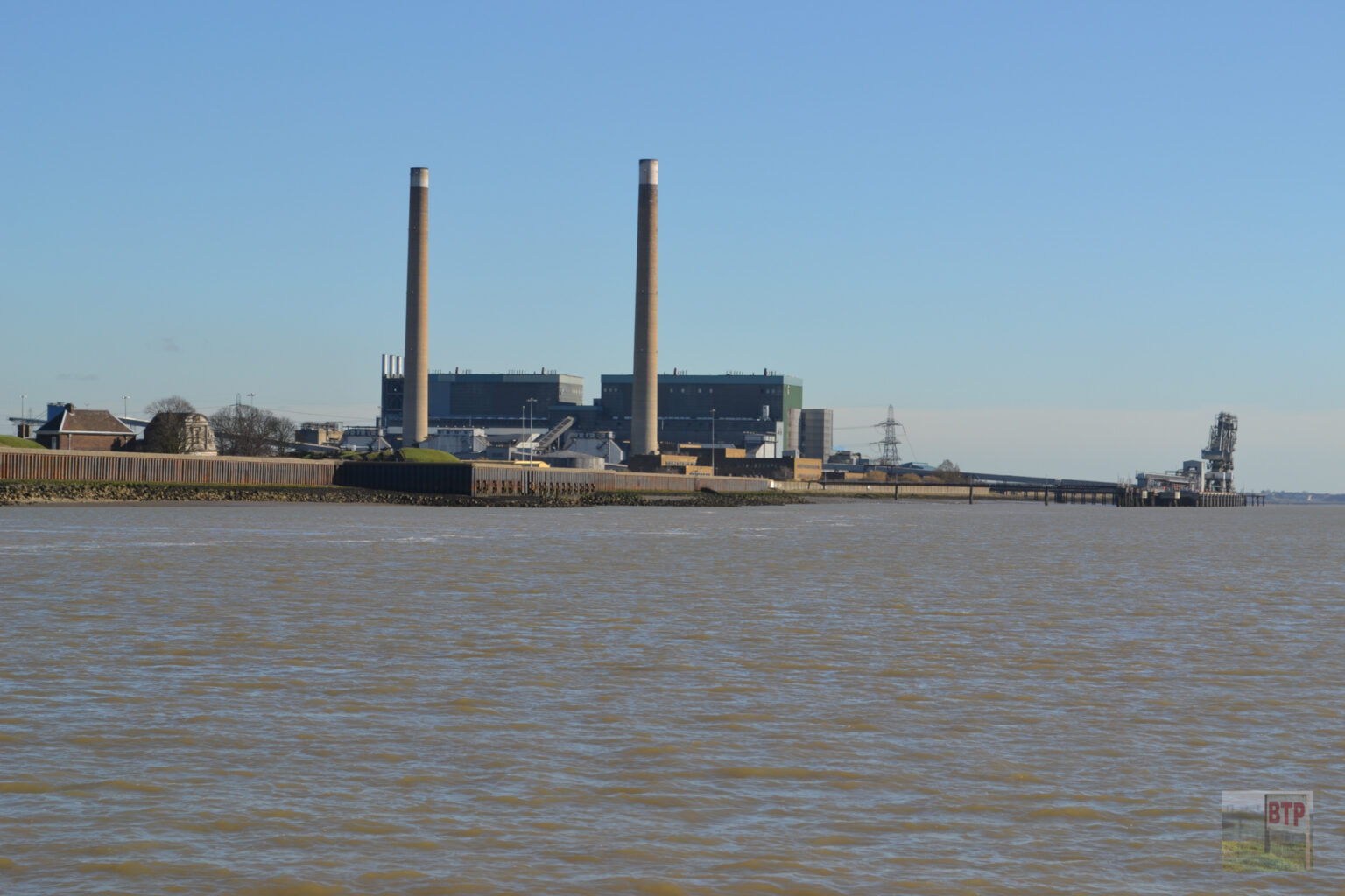 Tilbury-Gravesend Ferry & Old Terminal - Beyond the Point