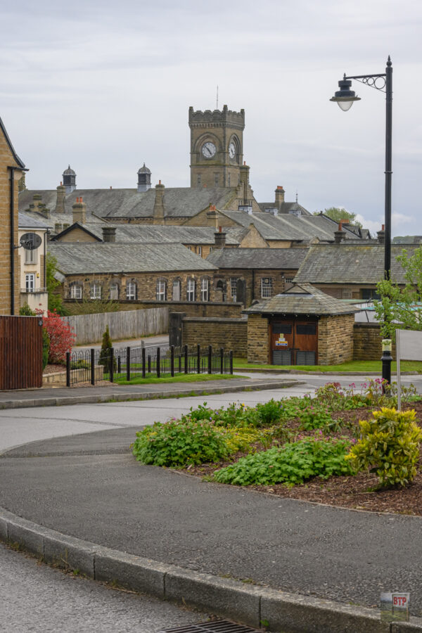 High Royds Hospital - Beyond the Point
